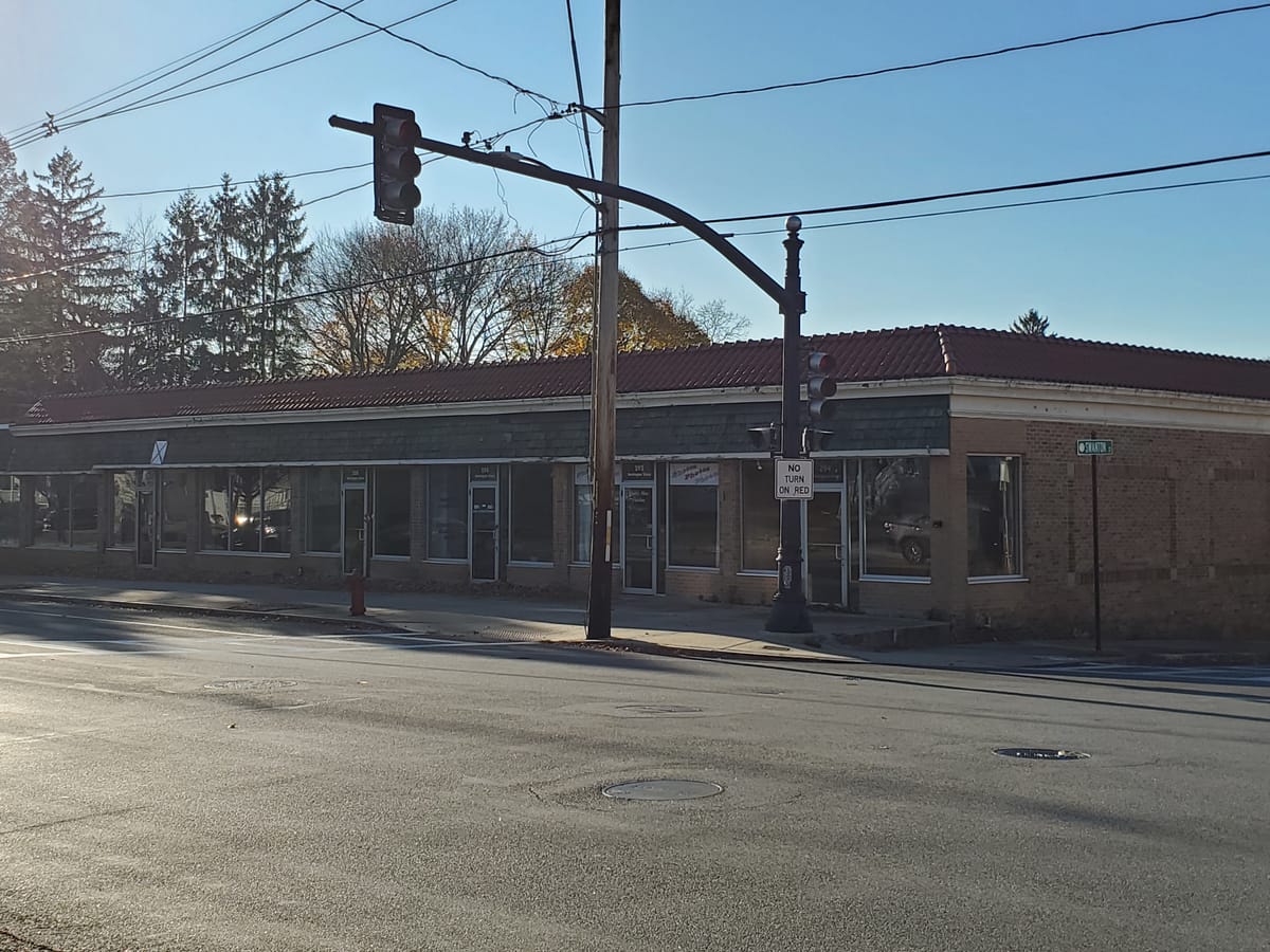 Winchester officials review Washington/Swanton 40B project